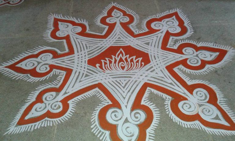 Latest Simple Rangoli Design - Fashion Beauty Mehndi Jewellery Blouse ...