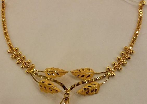 Top 10 Gold long chain design - Fashion Beauty Mehndi Jewellery Blouse ...