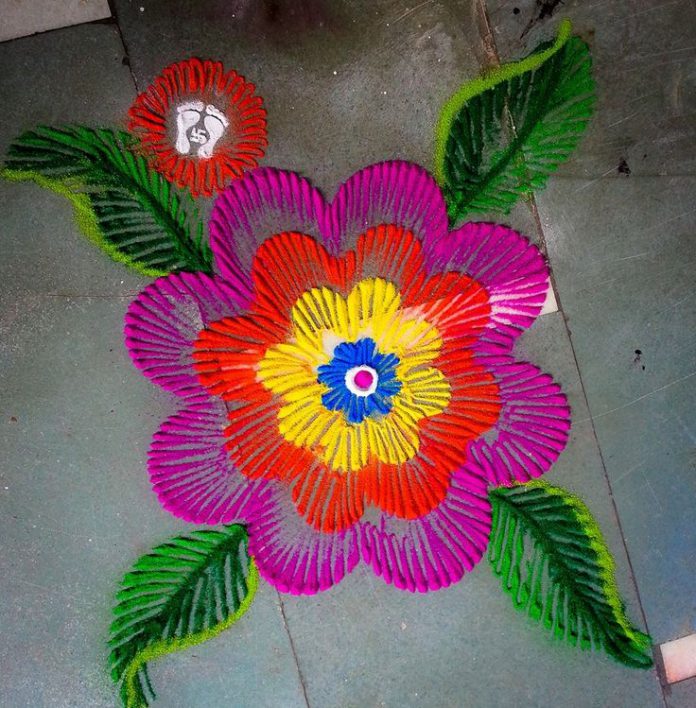 Simple rangoli designs with flowers and colours - Fashion Beauty Mehndi ...