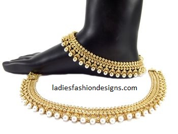 New design gold bridal heavy anklets - Fashion Beauty Mehndi Jewellery ...