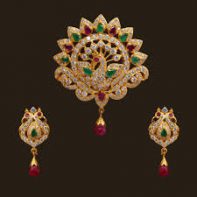 Latest Peacock Gold Pendant Designs - Fashion Beauty Mehndi Jewellery ...