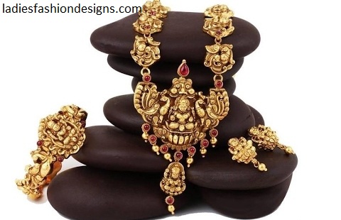Latest collection of gold temple sets jewellery designs - Fashion ...
