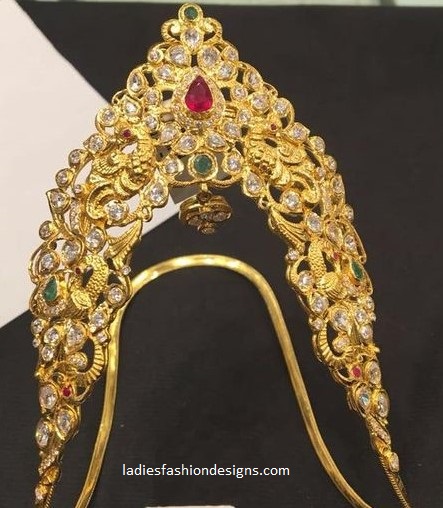 Beautiful Gold Hand Vanki Designs Fashion Beauty Mehndi Jewellery Blouse Design