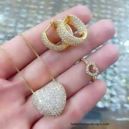 Beautiful new outlook chain set designs - Fashion Beauty Mehndi ...