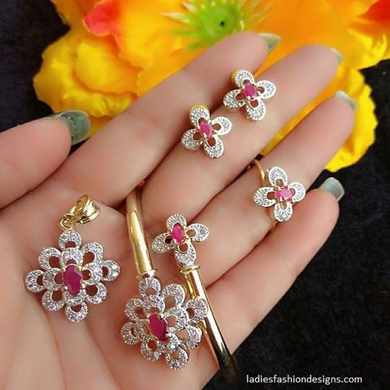 Beautiful new outlook chain set designs - Fashion Beauty Mehndi ...